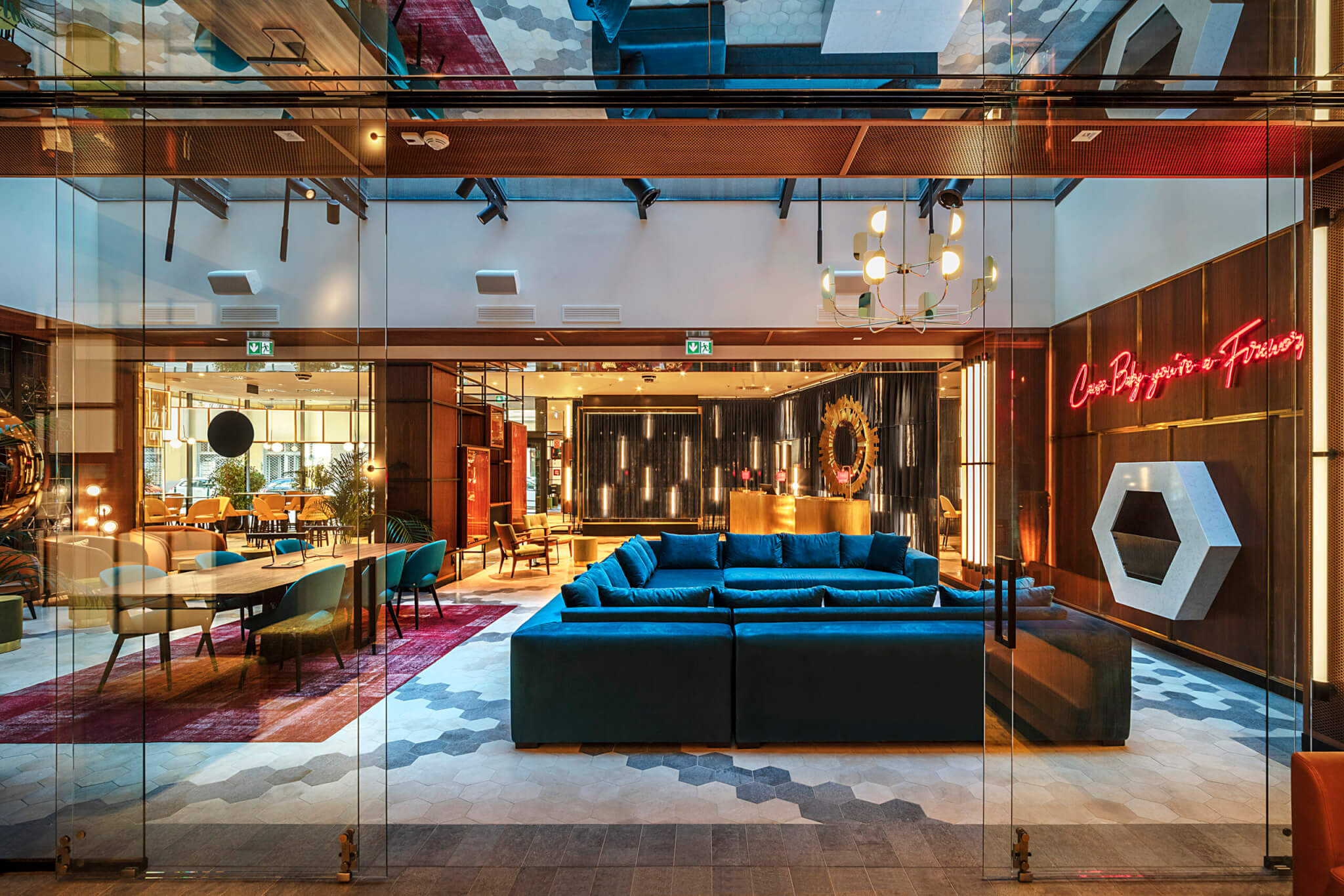 BUDAPEST SZÍVÉBEN NYÍLIK AZ ELSŐ PULLMAN HOTEL - ONBRANDS - ÉRTÉK ALAPON