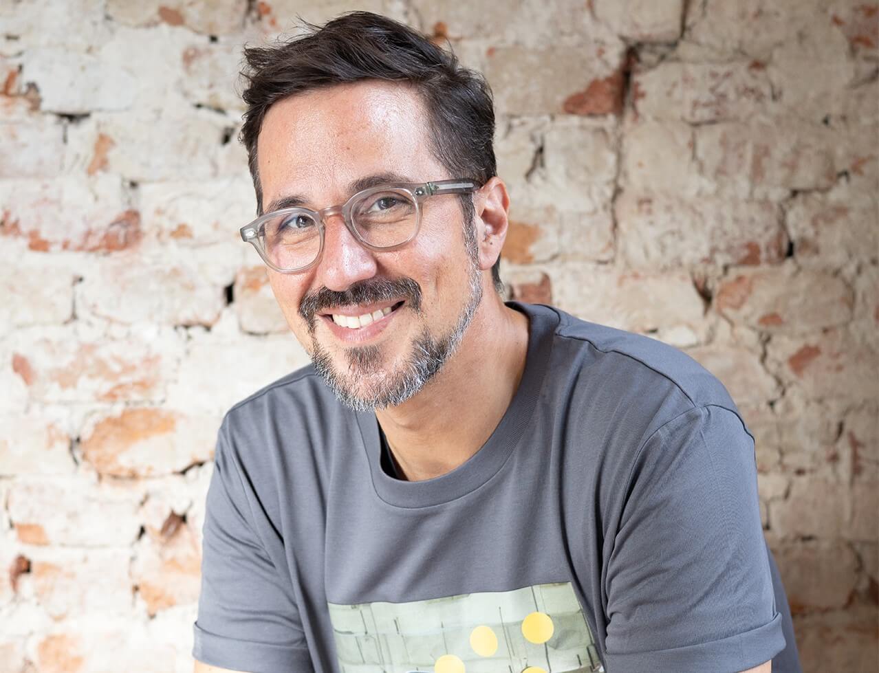 TRAGIKUS HIRTELENSÉGGEL ELHUNYT KOVÁCS DÁNIEL, A ROXER STRATÉGIAI- ÉS ÜZLETFEJLESZTÉSÉRT FELELŐS ...